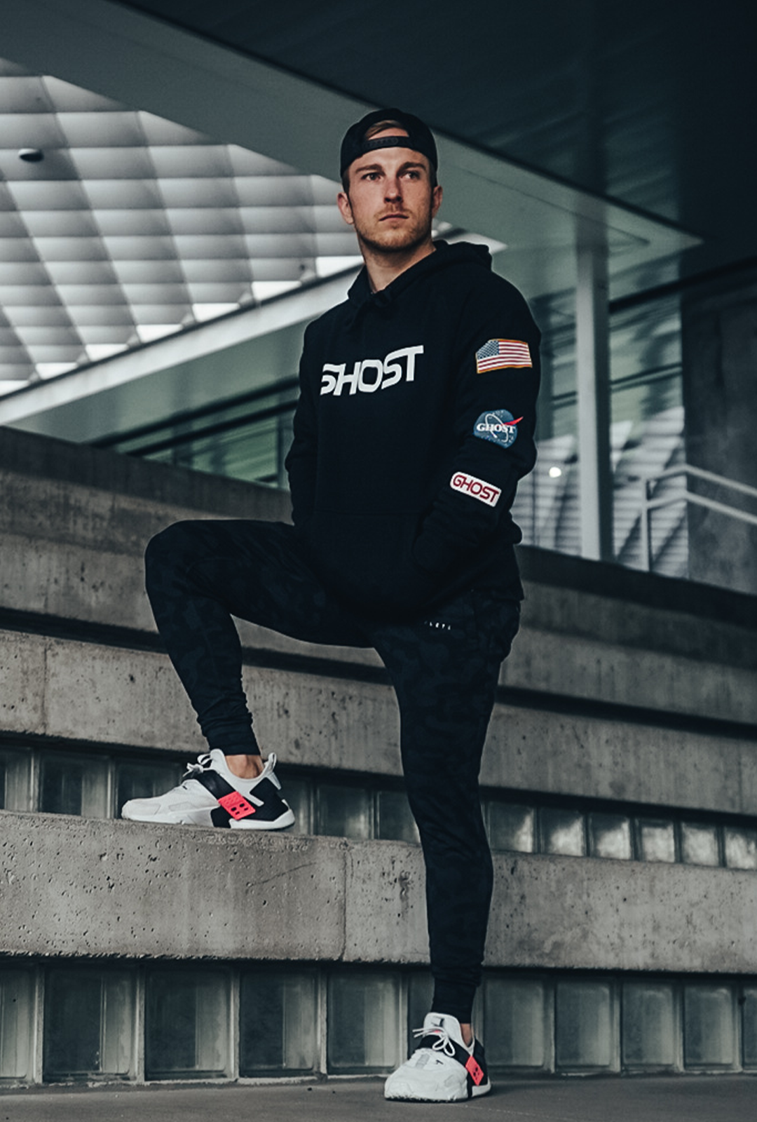 HALEN HULSEBUS – GHOST